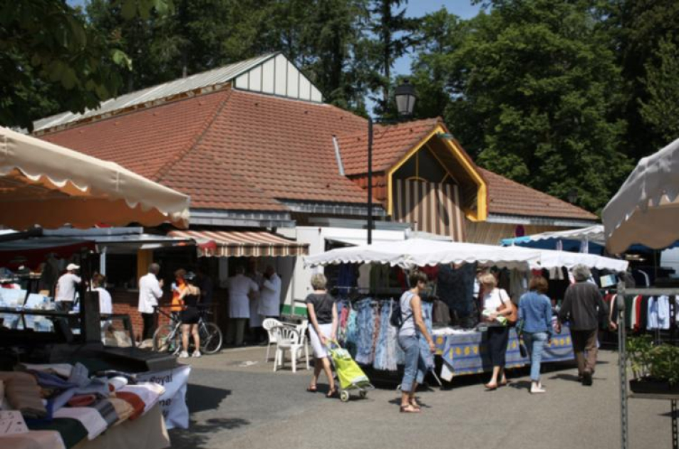 Marché couvert d'approvisionnement de Saint-Rémy | Parc Naturel de la ...